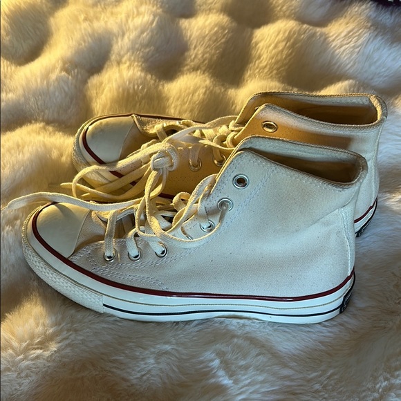 Converse | Shoes | Converse Hightop Sneakers Cream | Poshmark